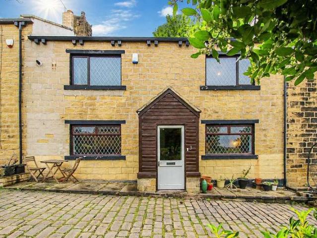3 Bedroom Cottage House