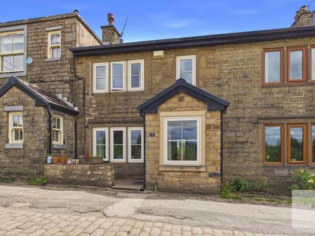 3 Bedroom Cottage House