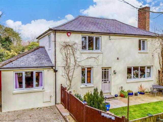 3 Bedroom Cottage House