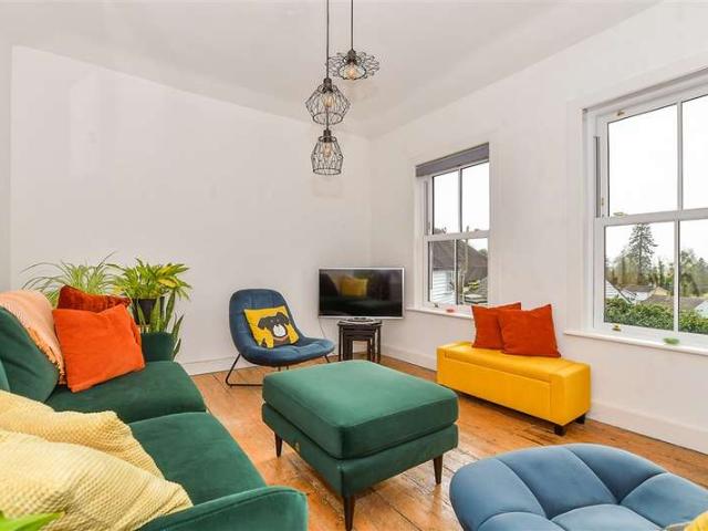 3 Bedroom Cottage House