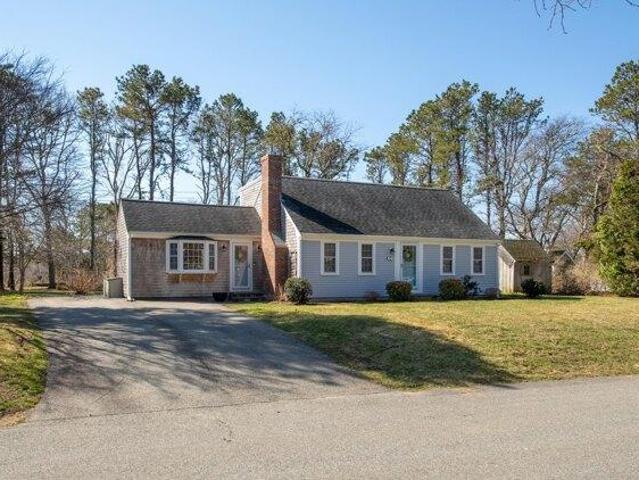 3 bedroom, Cotuit MA 02635 102061627