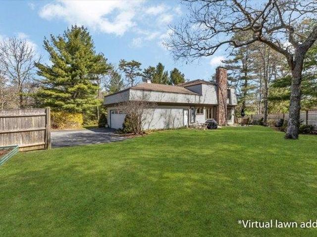 3 bedroom, Cotuit MA 02635 102668532