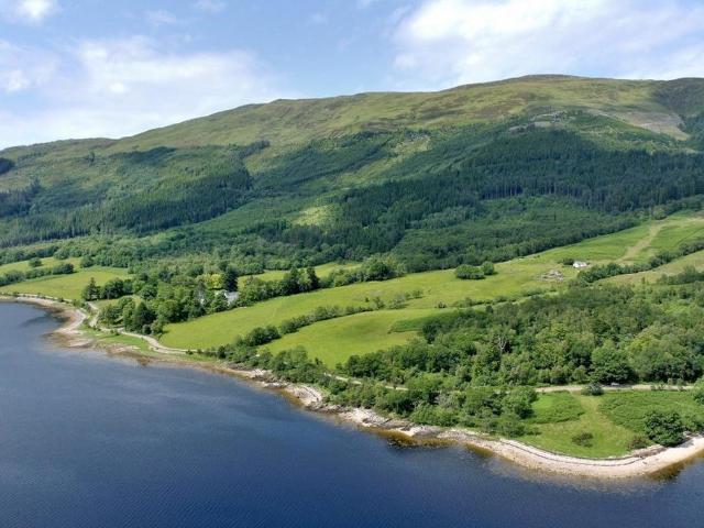 3 bedroom country house for sale