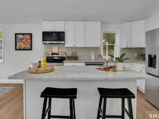 3 bedroom, Coventry CT 06238 104811292
