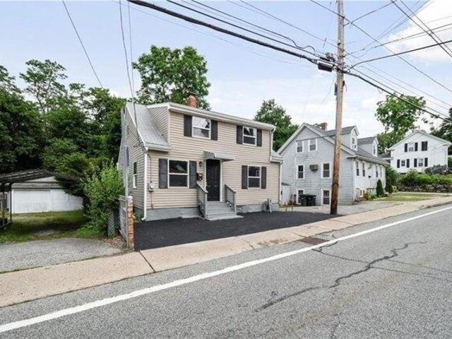 3 bedroom, Coventry RI 02816 104010225