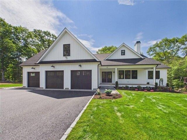 3 bedroom, Coventry RI 02816 104692697