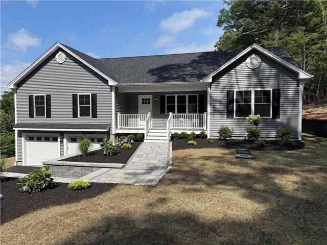 3 bedroom, Coventry RI 02816 104716230