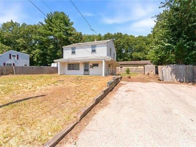 3 bedroom, Coventry RI 02816 104831798