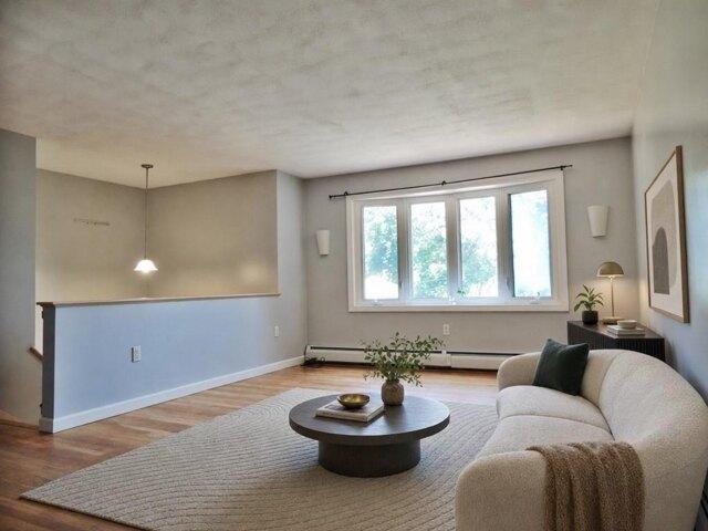 3 bedroom, Coventry RI 02816 105173049