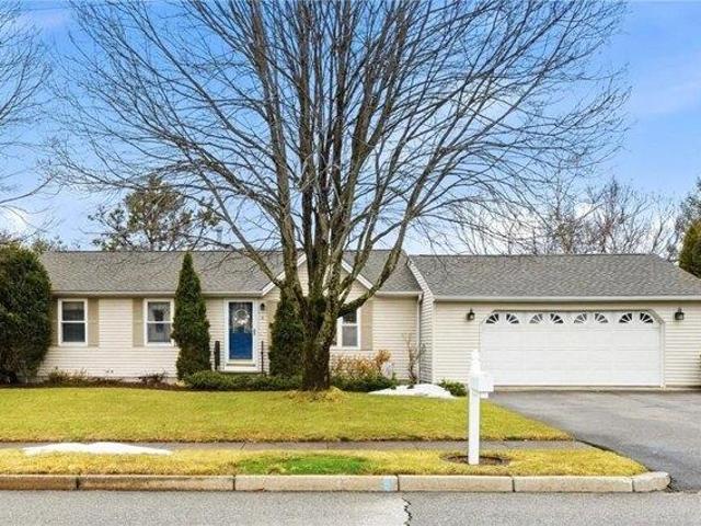 3 bedroom, Coventry RI 02816 102528332