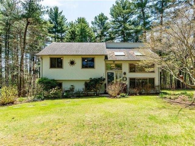 3 bedroom, Coventry RI 02816 103016391