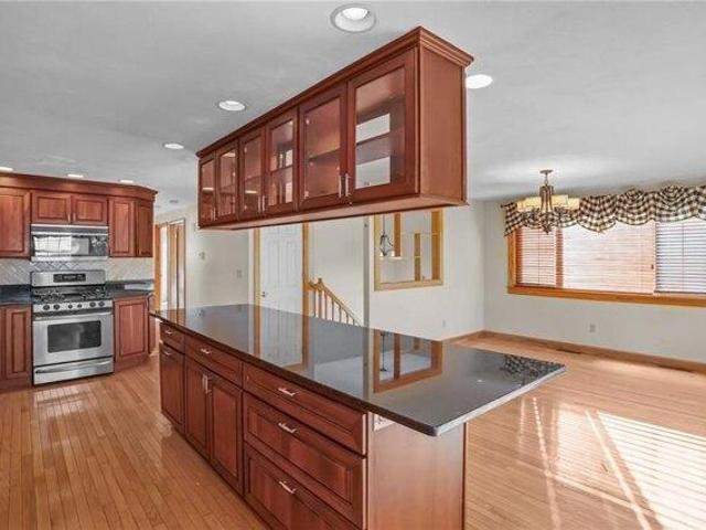 3 bedroom, Coventry RI 02816 103098682