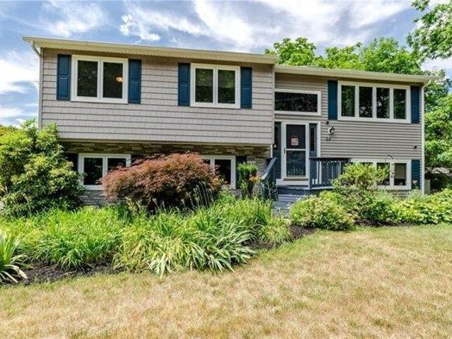 3 bedroom, Coventry RI 02816 103932218
