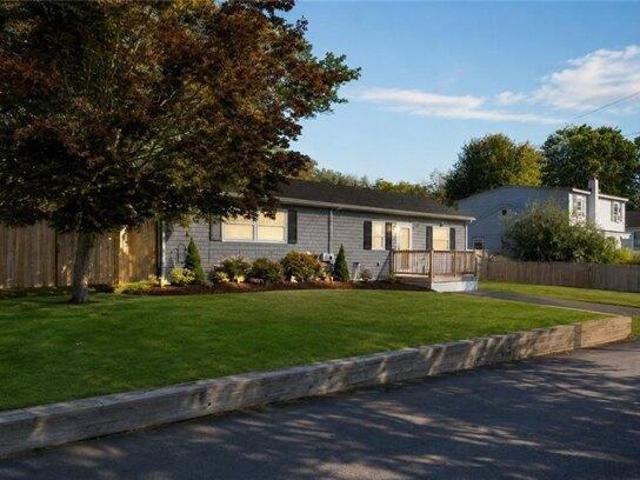 3 bedroom, Coventry RI 02816 103970398