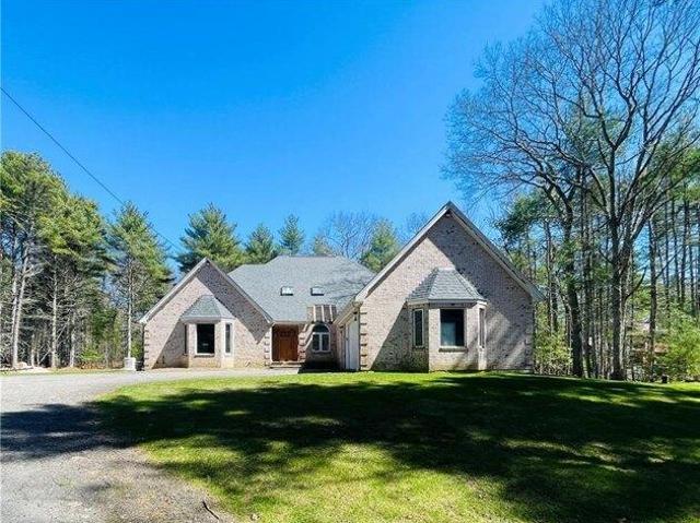 3 bedroom, Coventry RI 02816 LS101780640