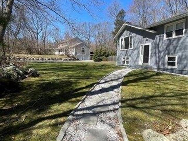 3 bedroom, Coventry RI 02816 LS102479118