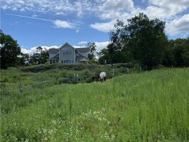 3 bedroom, Coventry RI 02827 102959942