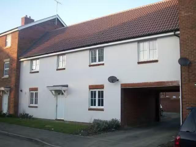 3 bedroom coach house for rent in Errington Close, Hatfield, H.