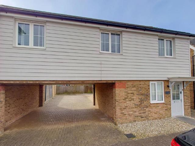 3 bedroom coach house for sale