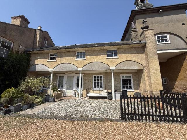 3 bedroom coach house for sale
