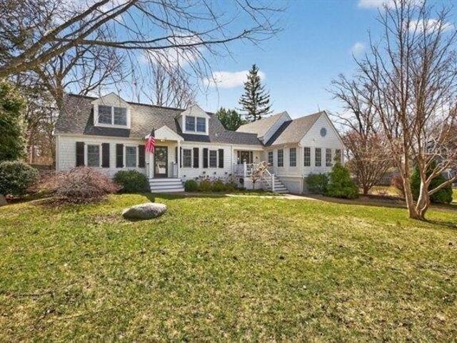 3 bedroom, Cohasset MA 02025 102443853