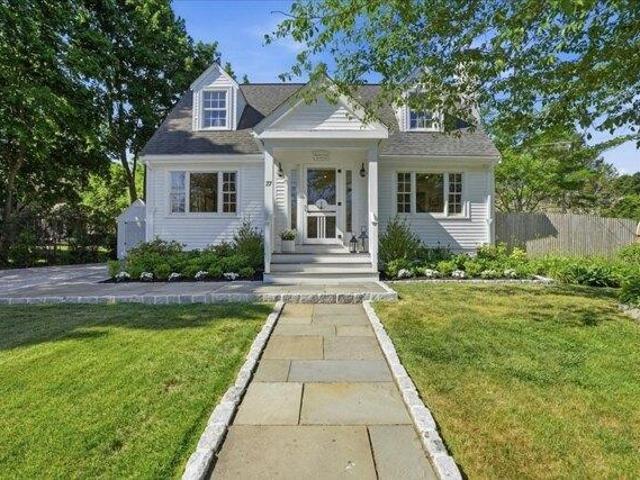 3 bedroom, Cohasset MA 02025 103663759