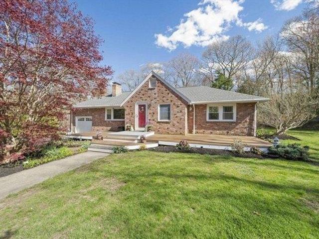 3 bedroom, Cohasset MA 02025 LS102372766