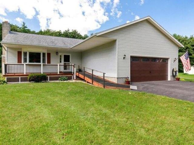 3 bedroom, Colchester VT 05446 105115547