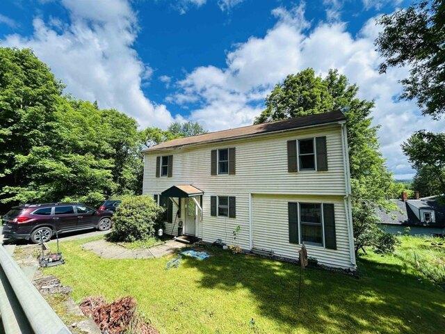3 bedroom, Colebrook NH 03576 104717348