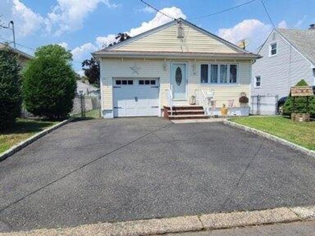 3 bedroom, Colonia NJ 07067 105144438