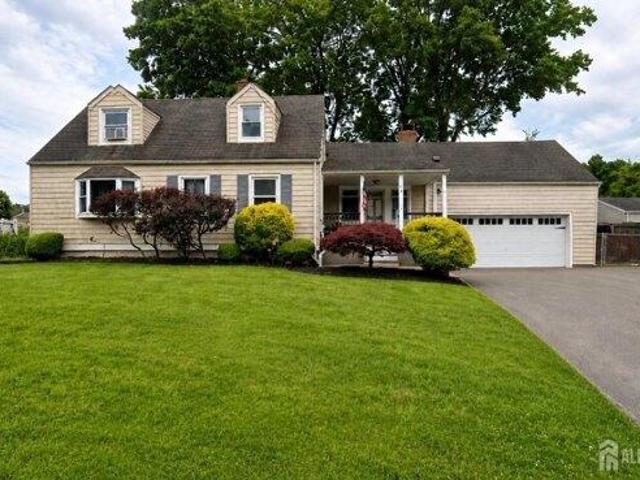 3 bedroom, Colonia NJ 07067 105173605