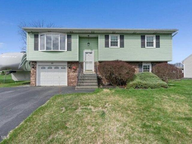 3 bedroom, Colonie NY 12110 103621065