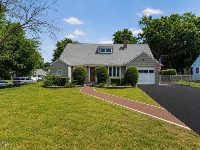 3 bedroom, Colonie NY 12211 104898800