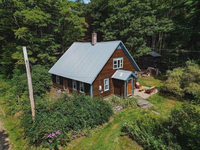 3 bedroom, Colrain MA 01340 105143022