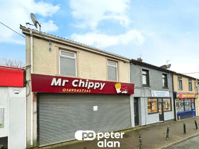 3 Bedroom Commercial Property