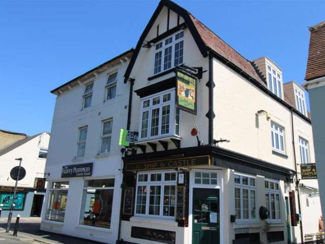 3 Bedroom Commercial Property