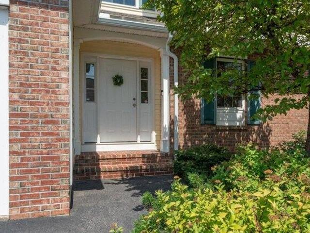 3 bedroom, Concord NH 03303 102254170
