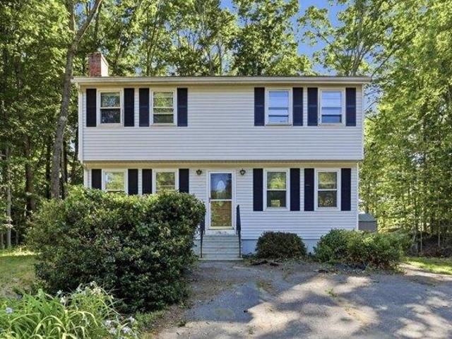 3 bedroom, Concord NH 03303 104374724