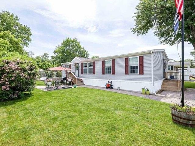 3 bedroom, Concord NH 03301 104568148