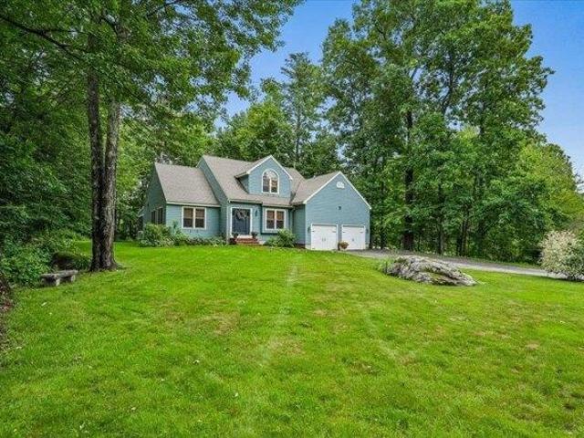3 bedroom, Concord NH 03301 104790424