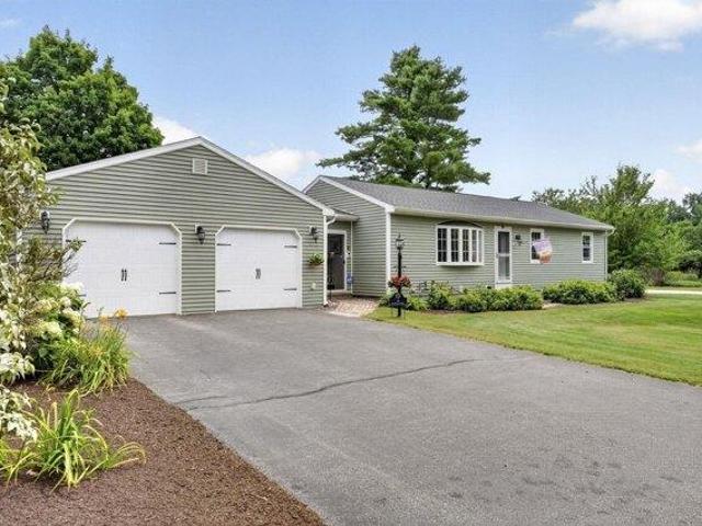 3 bedroom, Concord NH 03301 104809587