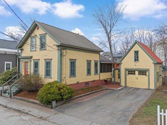3 bedroom, Concord NH 03301 LS102798646