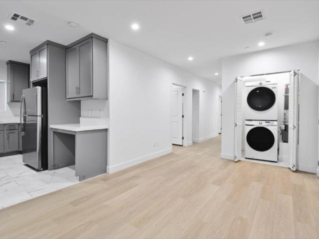 3 Bedroom Condo for Rent at 10609 S Inglewood Ave #6, Inglewood, CA 90304