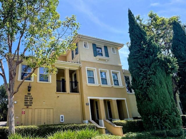 3 Bedroom Condo for Rent at 133 Chantilly, Irvine, CA 92620 Woodbury
