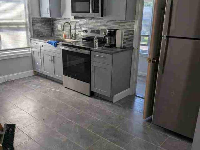 3 Bedroom Condo for Rent at 13 Center St #2, Woburn, MA 01801 Downtown Woburn
