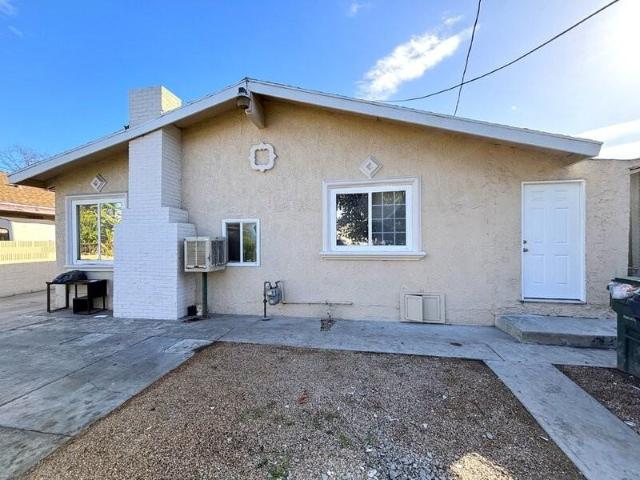 3 Bedroom Condo for Rent at 1414 E 61st St #A, Florence Graham, CA 90001 Florence Graham