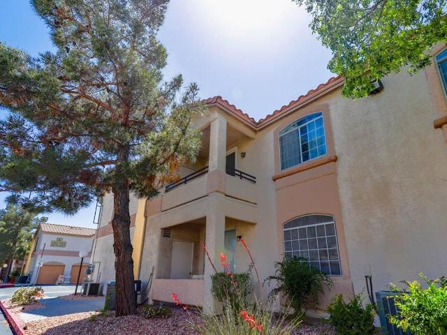 3 Bedroom Condo for Rent at 1830 N Buffalo Dr #2089, Las Vegas, NV 89128
