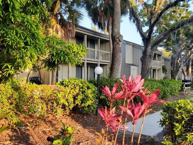3 Bedroom Condo for Rent at 2208 Bahia Vista Street #F 1, Sarasota, FL 34239 Arlington Park
