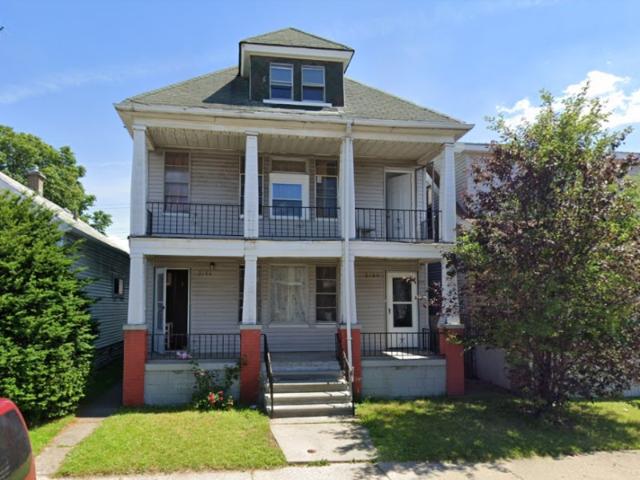 3 Bedroom Condo for Rent at 2366 Commor St #2, Hamtramck, MI 48212