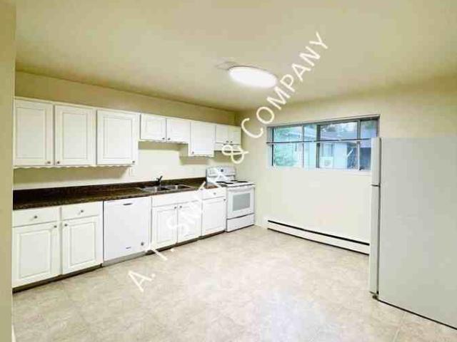 3 Bedroom Condo for Rent at 2545 S Sheridan Blvd #24, Lakewood, CO 80227 Thraemoor